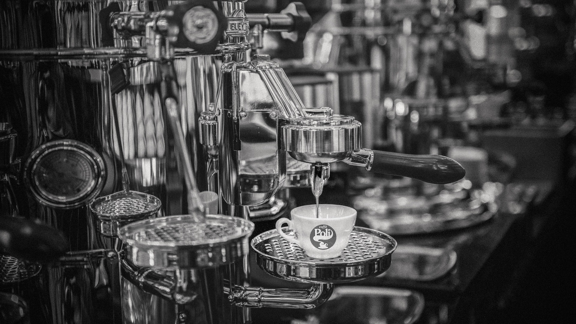 Restaurants and coffee bar · Caffè Poli